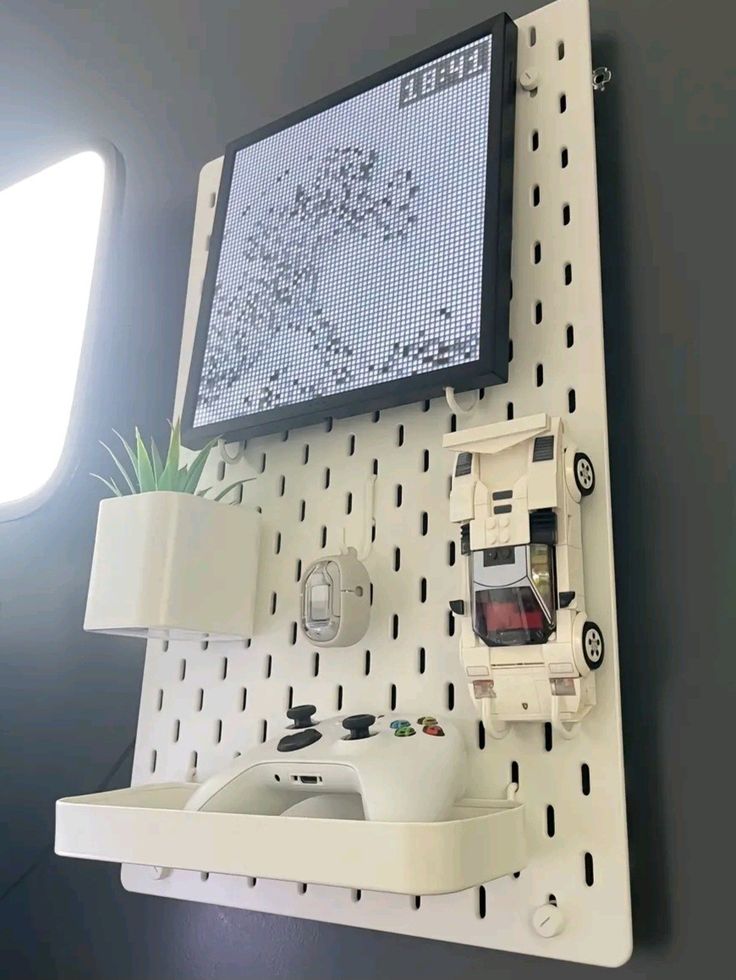 Custom PegBoard Setup with 3D Printed Mounts for Workspace